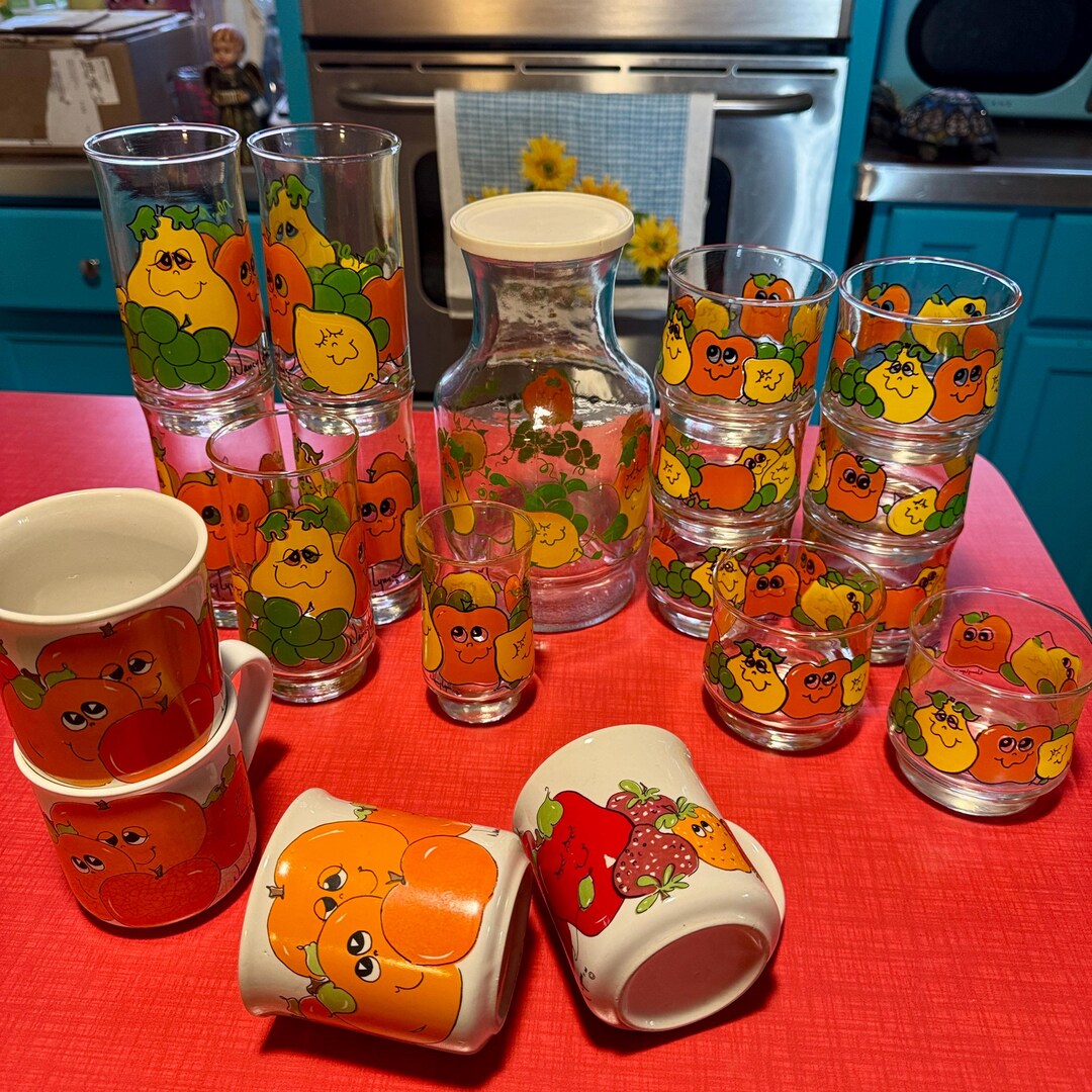 Nancy Lynn Anthropomorphic Juice Glasses, Tumblers, Rocks Glasses, Mugs ...