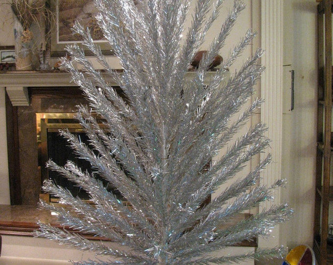 SALE 7 Ft Evergleam Aluminum Christmas Tree W/ Revolving Light - Etsy