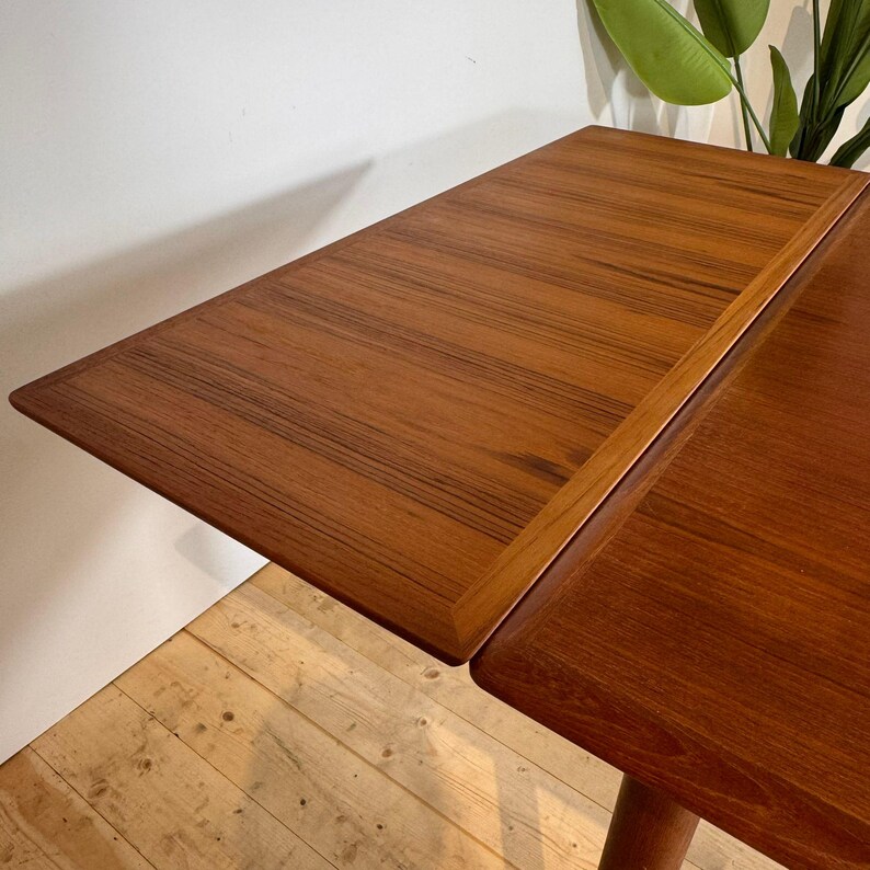Vintage extendable dining table in solid teak, produced in Denmark ...