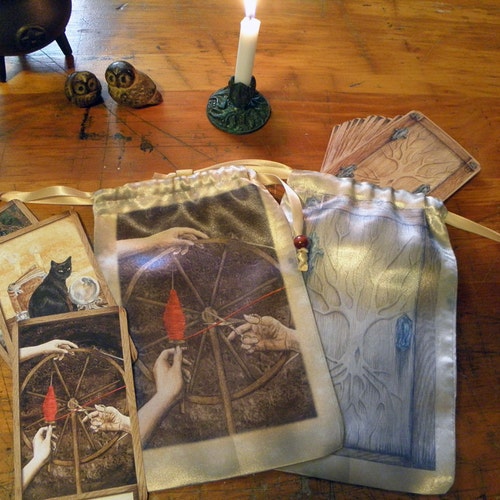 Key of Hecate the Well Worn Path Oracle Bag or Tarot Bag - Etsy
