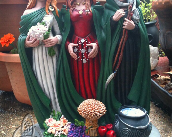 Triple Goddess Statue, Hand Painted by Mickie Mueller - Etsy