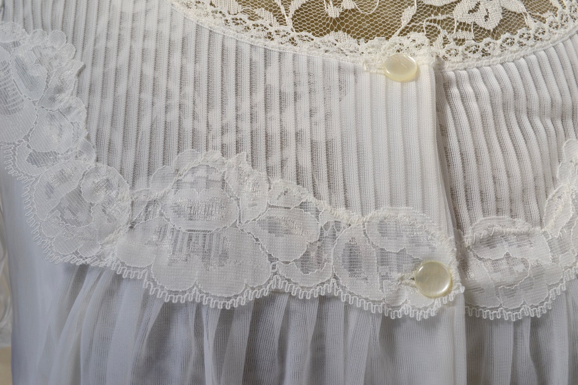 1960's Mod Babydoll Granny Nightie in Lemon Yellow or | Etsy
