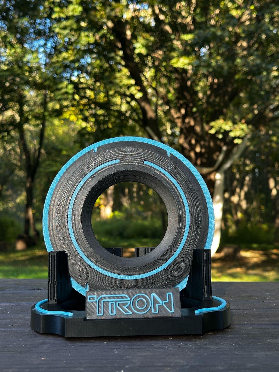Tron Disc & Stand – UV Light Powered, No Batteries Needed - Etsy