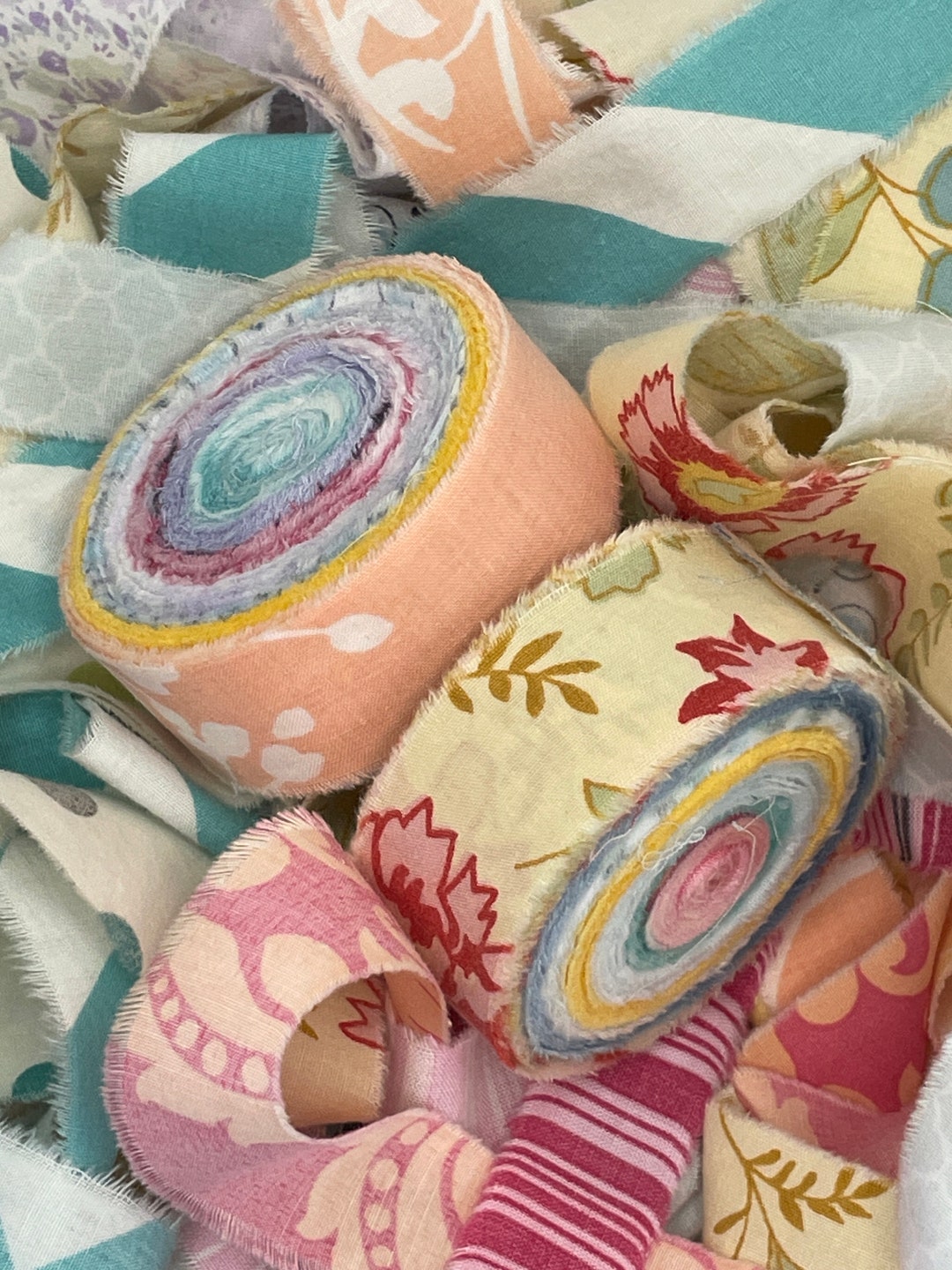 Rag Rug Fabric Strips Toothbrush Rug Yarn Banner Strips Amish Knot ...