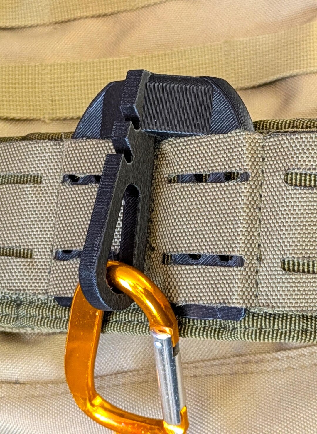 MOLLE Clip | Tactical Webbing Clip | Airsoft Gear | Add a Spot to Hang ...