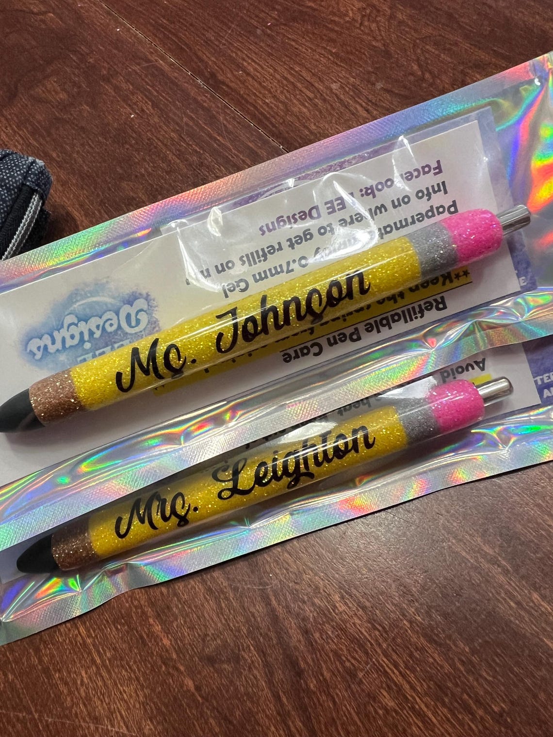 Personalized Pencil Pen Refillable Epoxy Glitter Pen Black Ink Popular ...