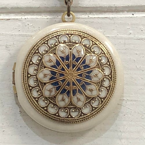 Vintage Style Ornate Locket Silver Tone/wedding - Etsy
