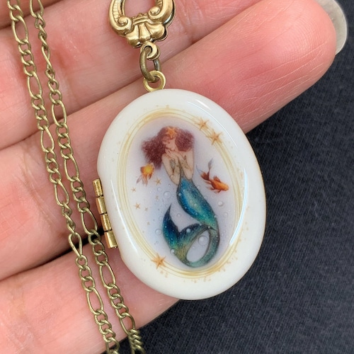 Mermaid Locket Vintage Style Locket Necklace Bride - Etsy