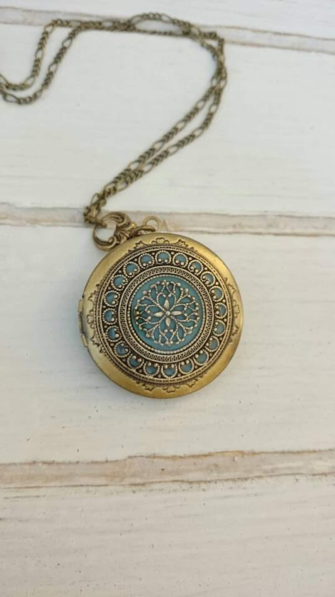Vintage Style Locket Necklace Filigree Antique Brass Locket - Etsy