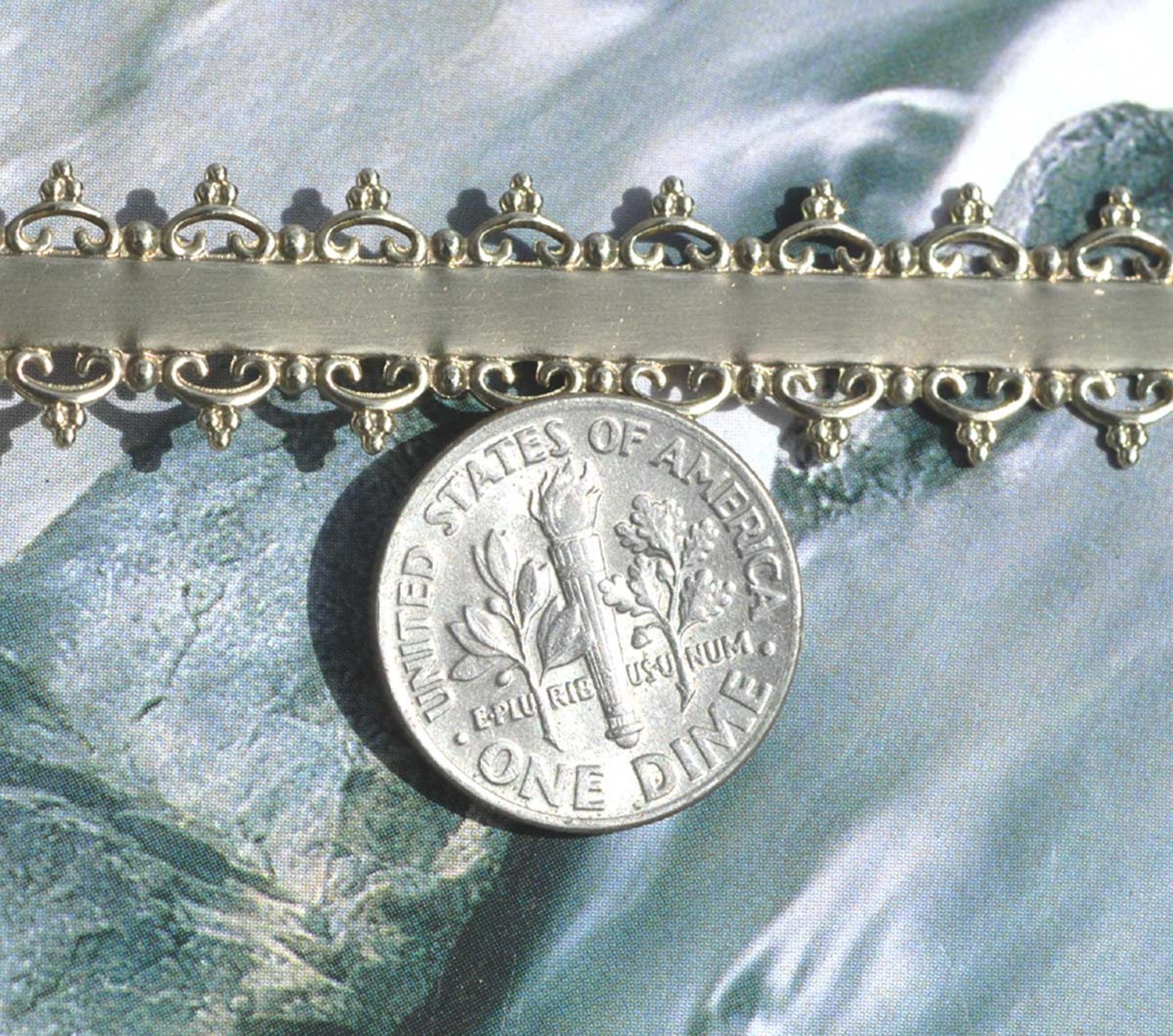 Ornate Gallery Wire Bezel Stock 11.8mm Victorian Style Textured Metal ...