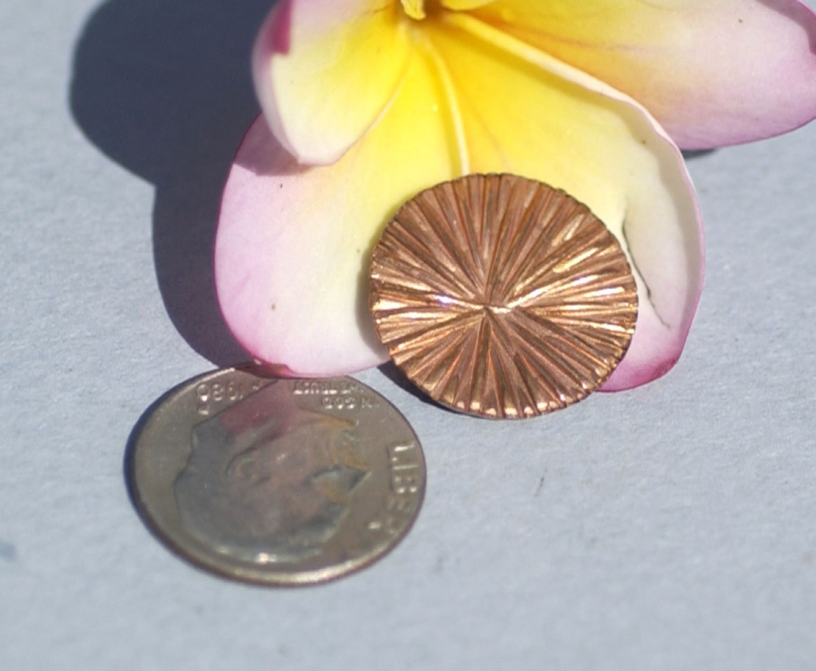 Textured Circle Radiating Sun Pattern Blank 15mm 24g for Enameling ...