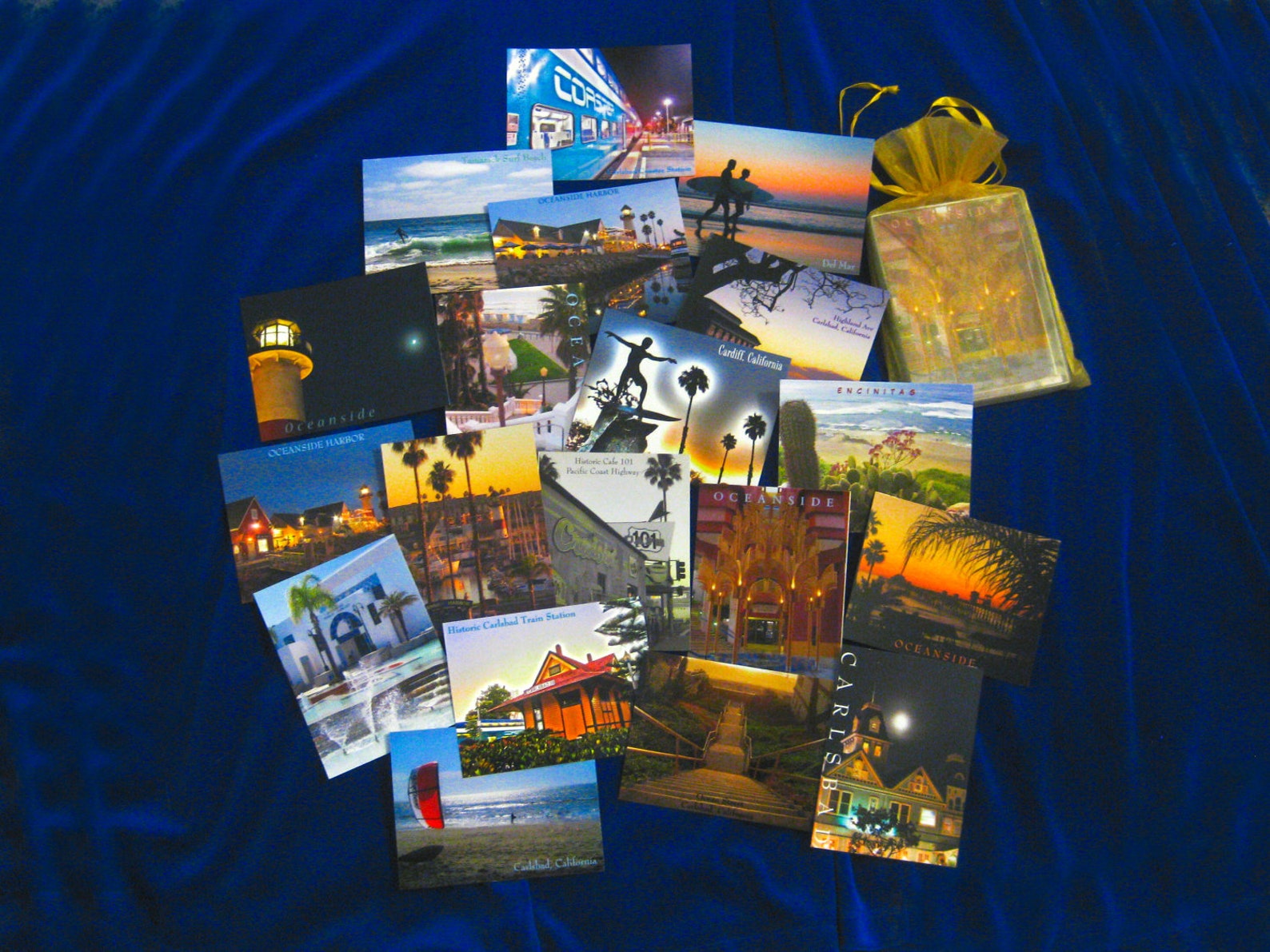 Box of 20 Postcards - Etsy