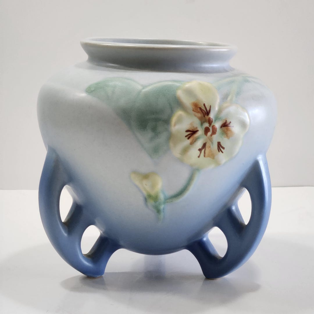 Vintage 1930's Weller Pottery Blue Panella Vase - Etsy
