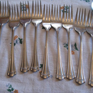 Lg Set MCM Stainless Flatware, Farberware Silverware, 61 Pc, Teaspoons, Tablespoons, Service for ...