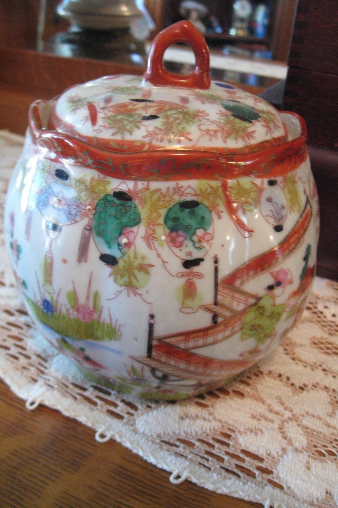 Older Japanese Ginger Pot Jar, Vase, Geisha Girls, Lanterns, Bamboo ...