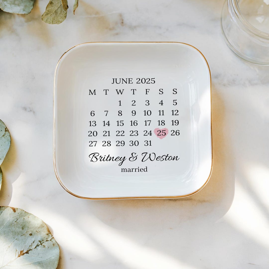 Custom Wedding Calendar Date Jewelry Dish, Wedding Ring Dish ...