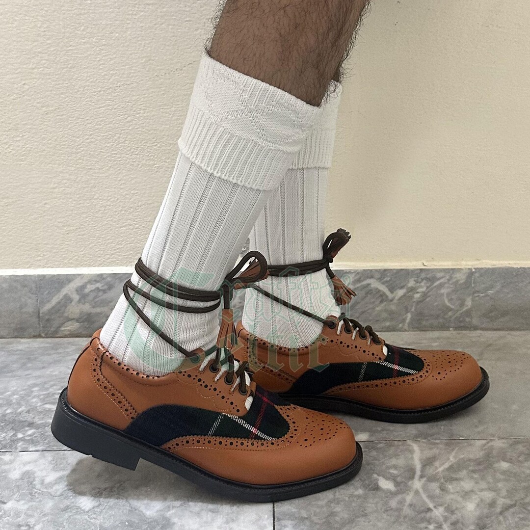 Scottish White Kilt Hose - Highland Kilt Hose - Kilt Socks for Scottish ...