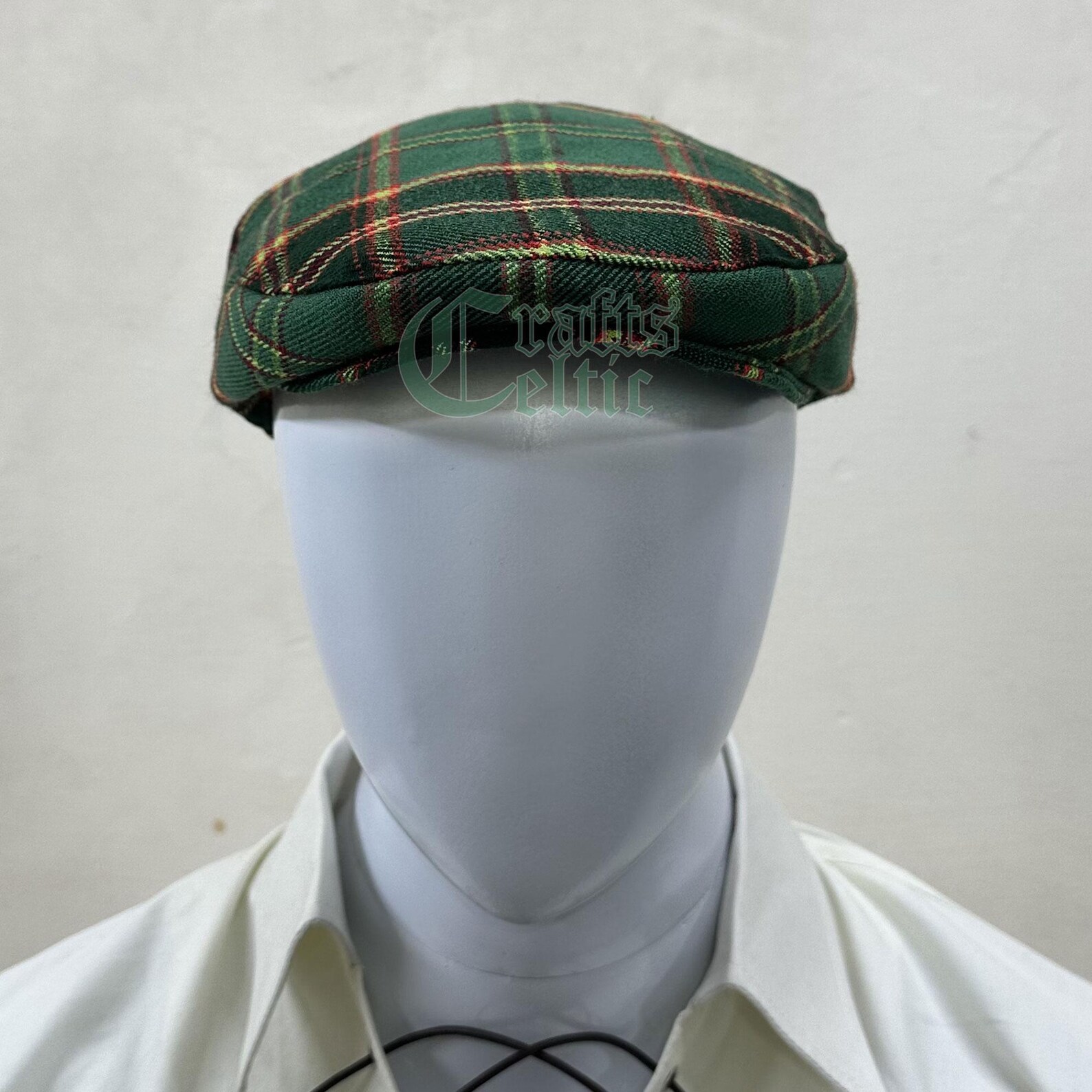 Handmade Scottish Tartan Flat Cap: Clan Plaid Hat for Men - Etsy