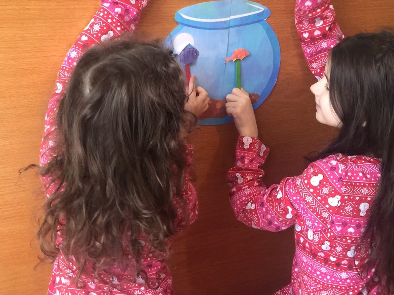 Fish Aquarium Busy Folder for Pretend Play Fun & Worksheet-free Busy ...