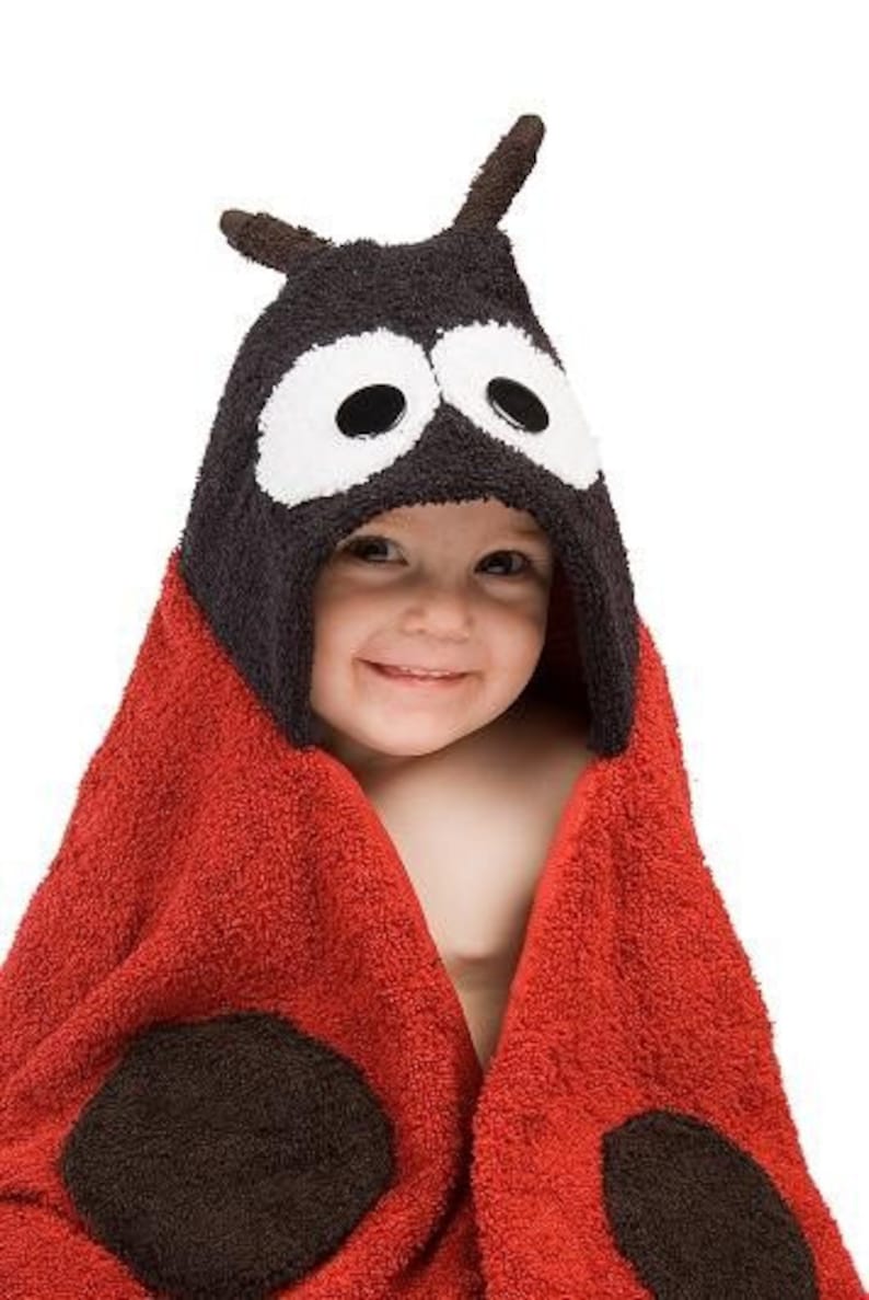 PERSONALIZED Ladybug Hooded Towel - Etsy