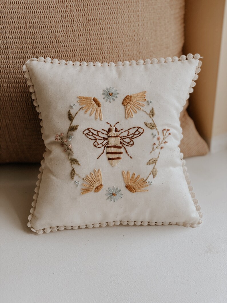Madeira Hand Embroidery PDF Pattern Including Five Bee and - Etsy