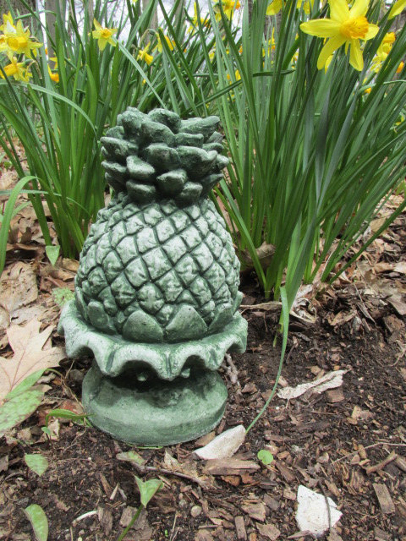 11 Tall Cement Pineapple FOUNTAIN Topper Top Finial Garden Art Concrete ...