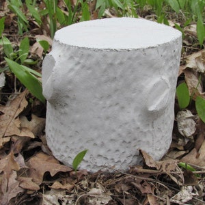5" Tall Cement Tree Trunk Stump Pedestal Garden Concrete Statue Plant ...