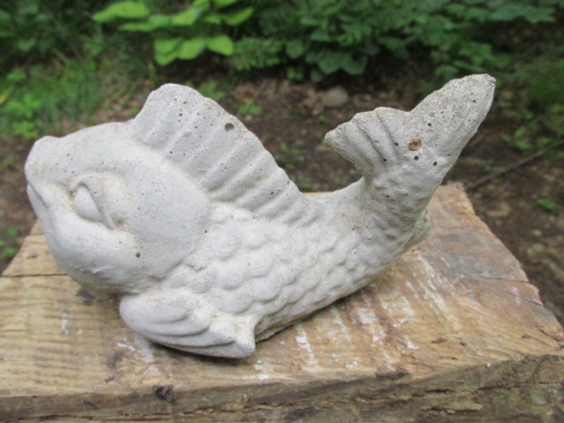 6 1/2" Long Happy Fish Tail up Garden Art Cement Concrete Statue Pond ...