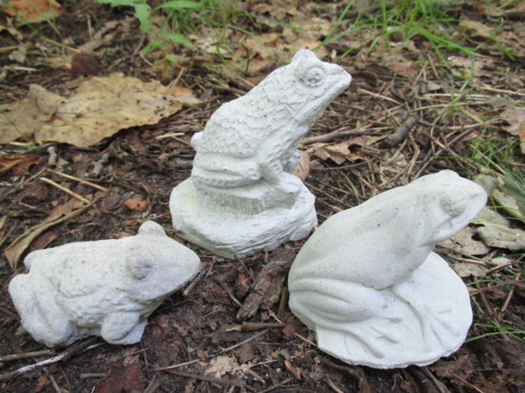 2 4 Tall Cement Frog Lot of 3 Garden Art Concrete Statue Lawn Ornament ...