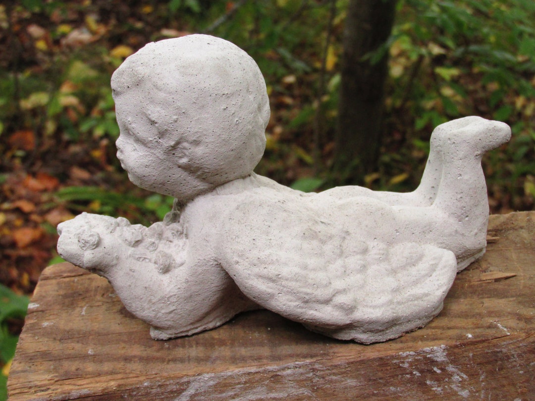 7" Cement Lying Angel Cherub Holding Roses in Hands Garden Art Concrete ...