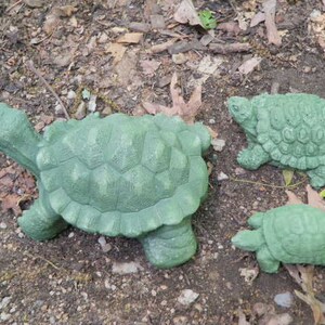 Cement Turtle Lot of 3 Garden Art Green Concrete Statue Realistic 3 1/2 ...