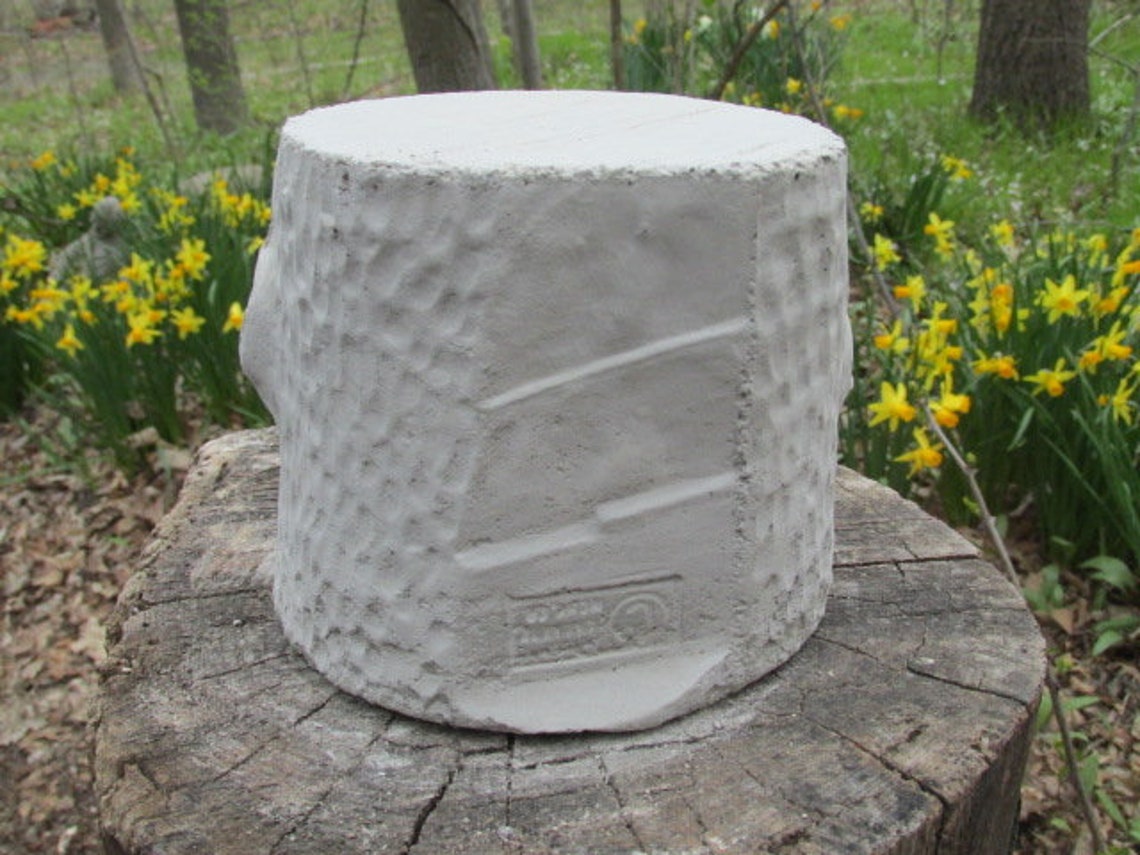 5" Tall Cement Tree Trunk Stump Pedestal Garden Concrete Statue Plant ...