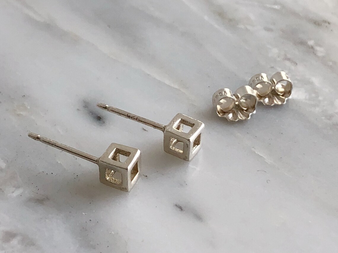 Tiny Sterling Silver Cube Earrings 3D Cube Stud Earrings - Etsy