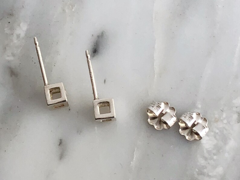 Tiny Sterling Silver Cube Earrings 3D Cube Stud Earrings - Etsy