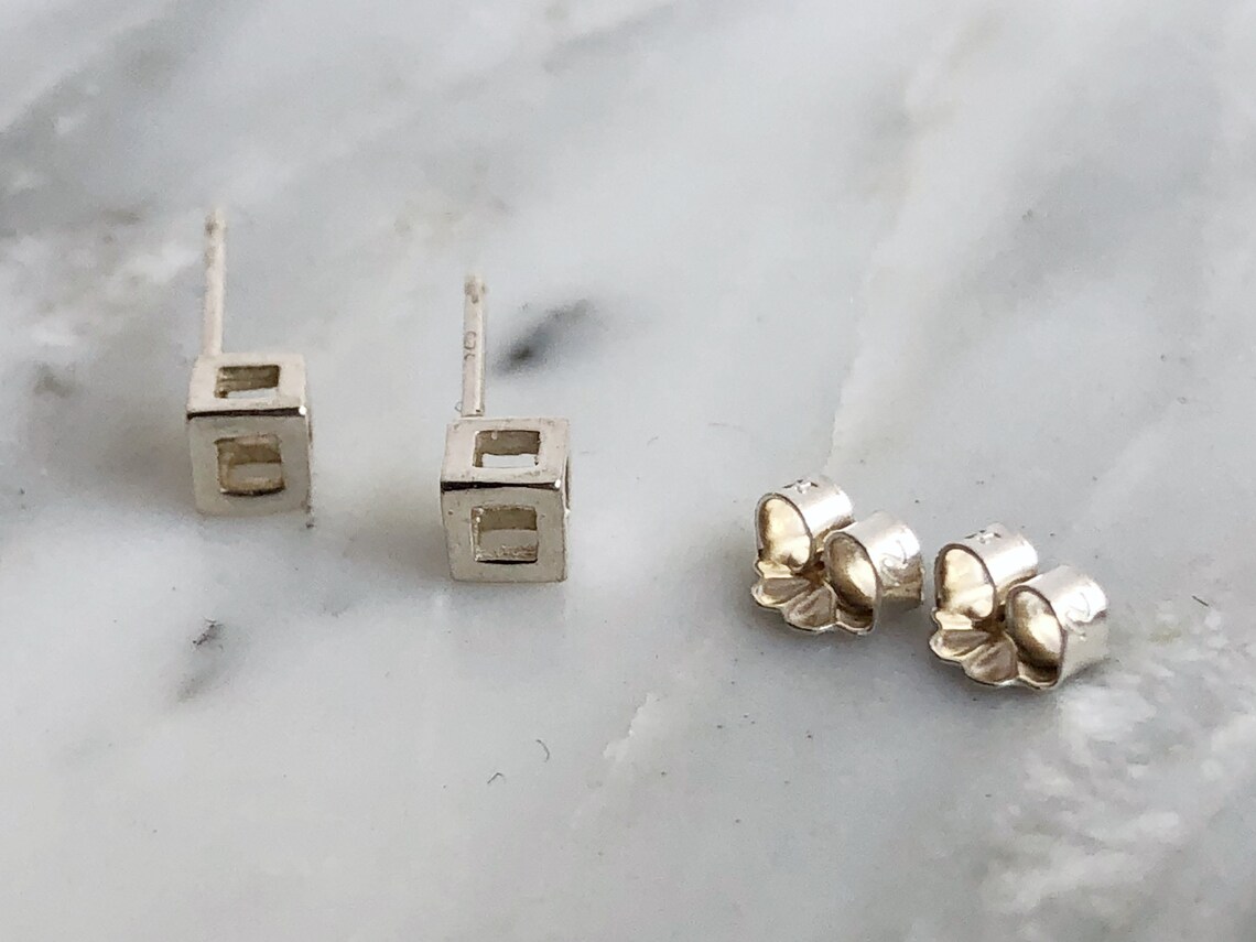 Tiny Sterling Silver Cube Earrings 3D Cube Stud Earrings - Etsy