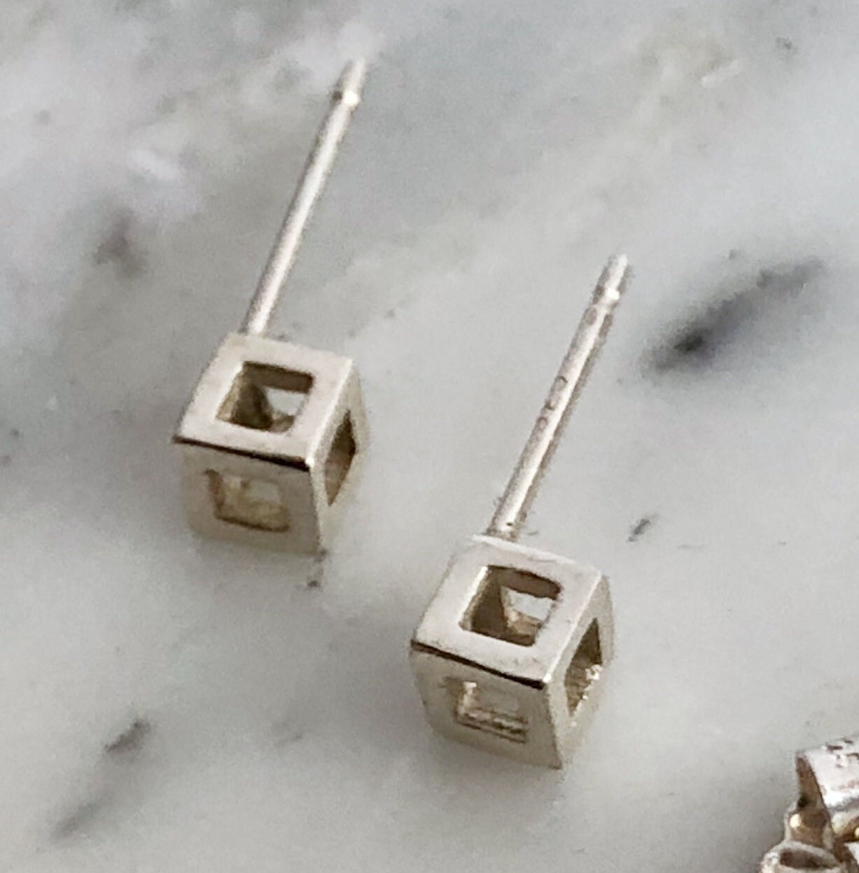 Tiny Sterling Silver Cube Earrings 3D Cube Stud Earrings Geometric ...