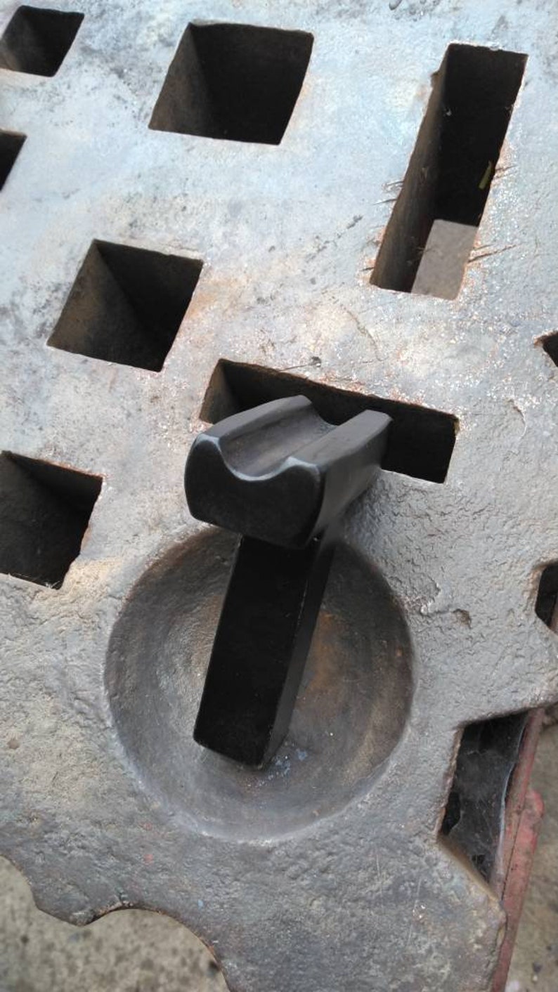 Blacksmith Anvil Bottom Swage Hardy Tool - Etsy Ireland