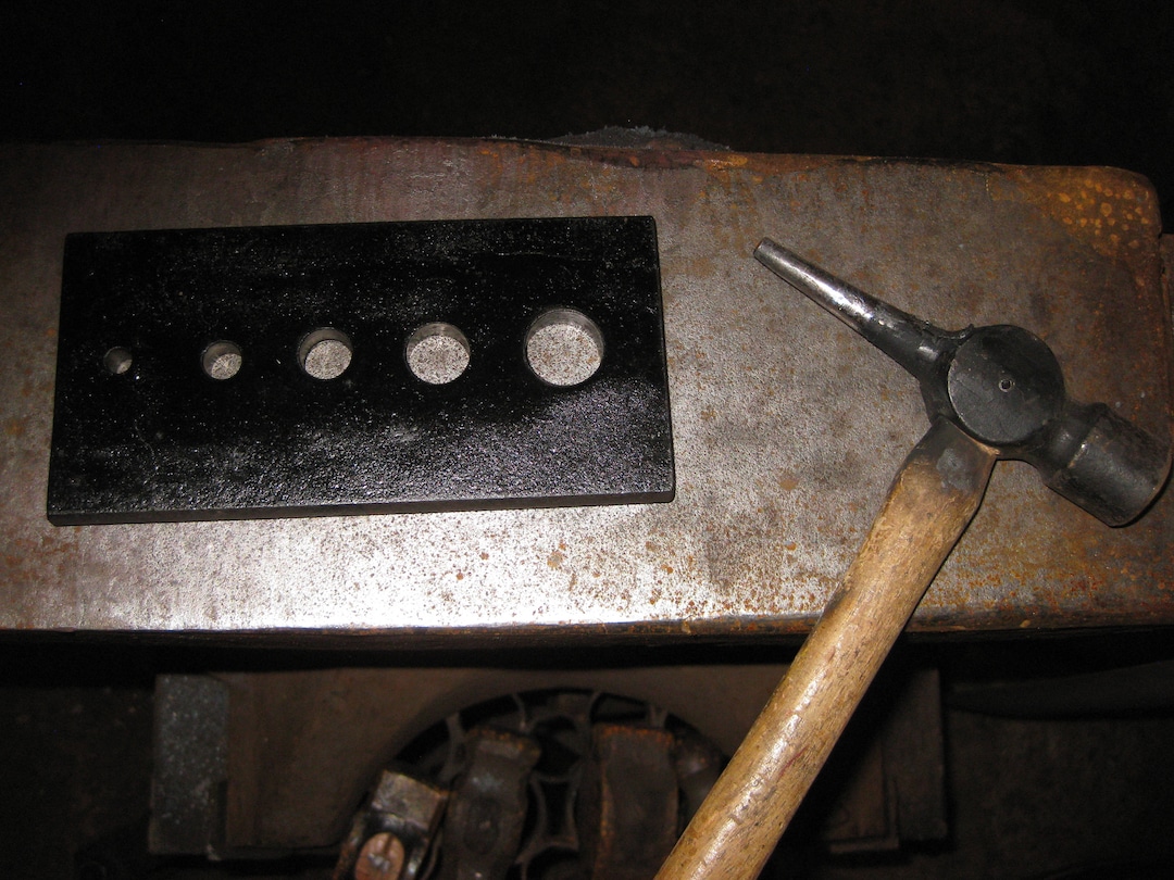 Blacksmith Bolster Plate, 1/4" - 3/4" Punch Tool - Etsy