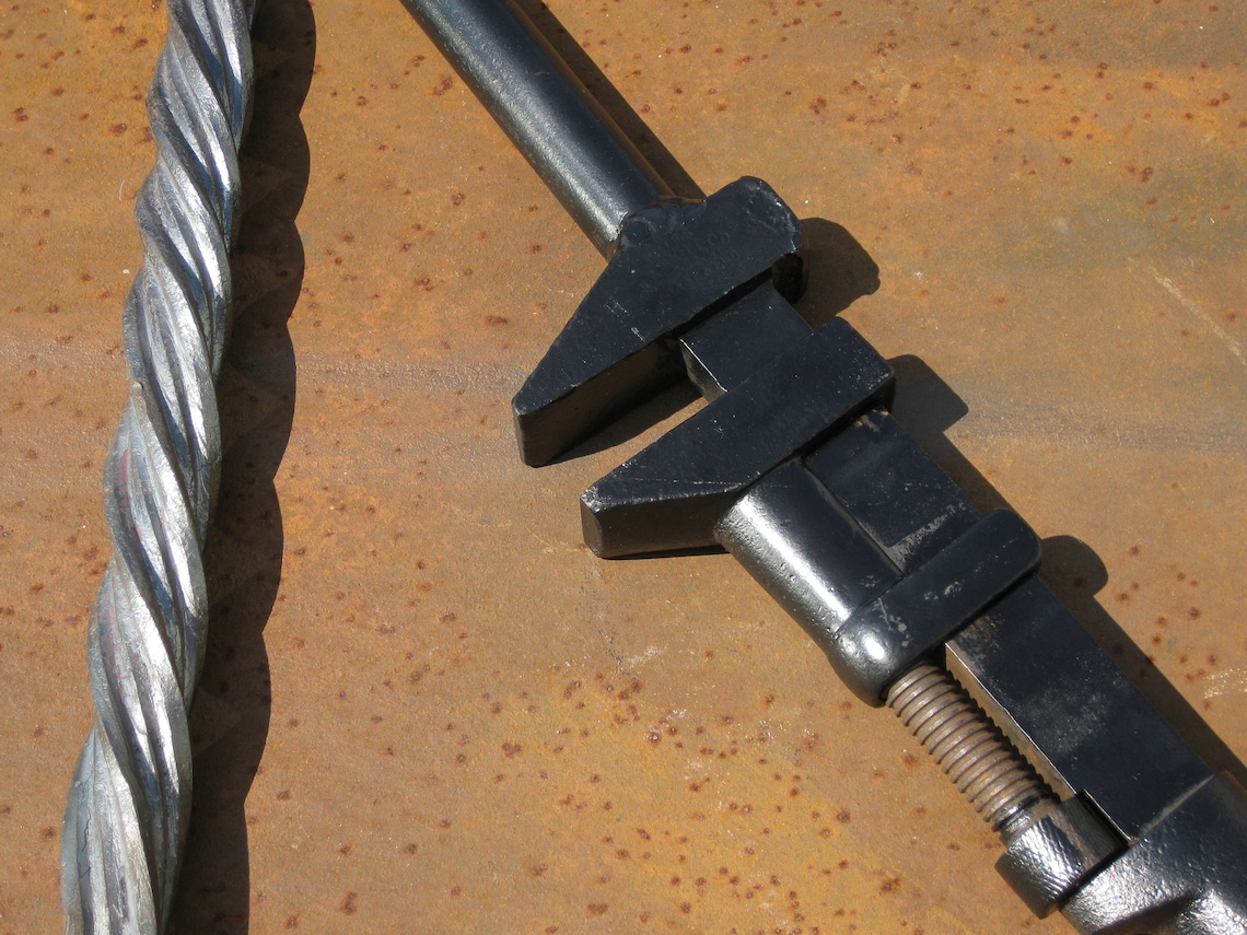 Blacksmith Adjustable Twisting Wrench Ironwork Tool | Etsy