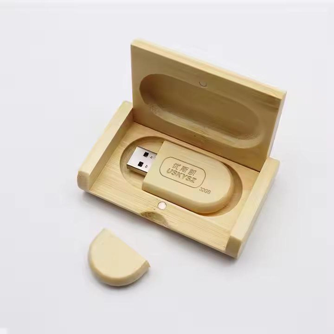 Custom Engraved Wooden USB Flash Drive | Wedding Gift | Custom USB Case ...