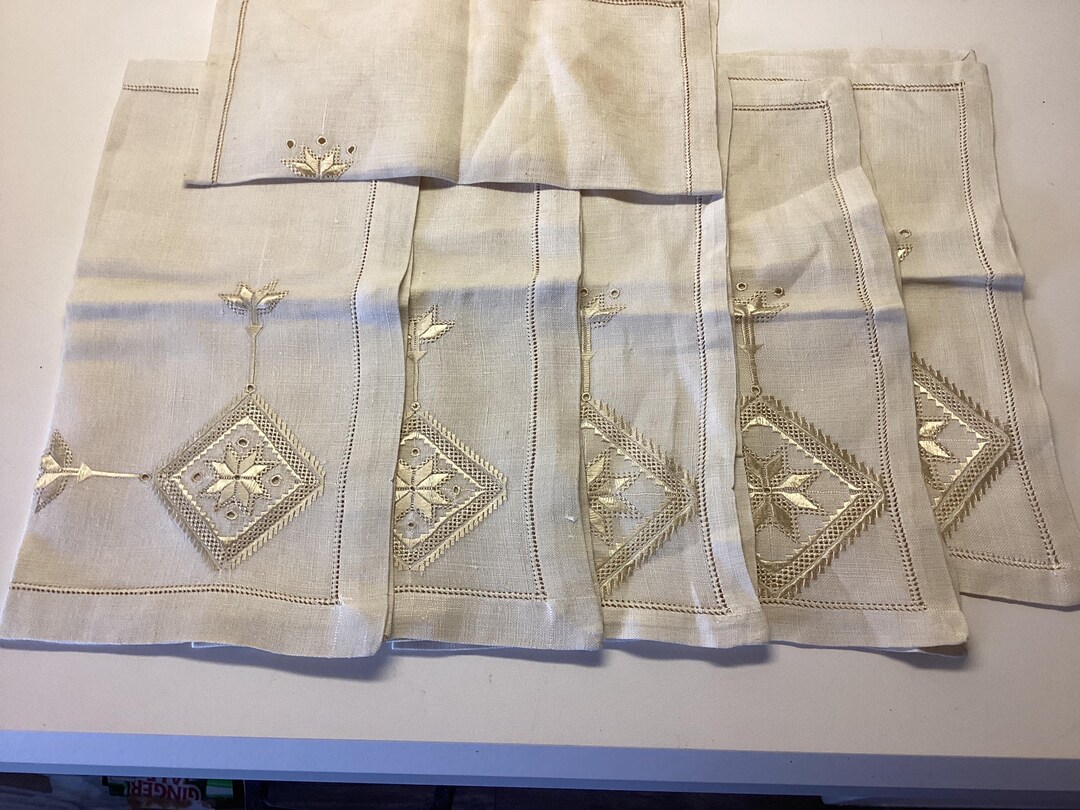 Vintage Hardanger Style Stitching. Norwegian Style Linen Napkins - Etsy