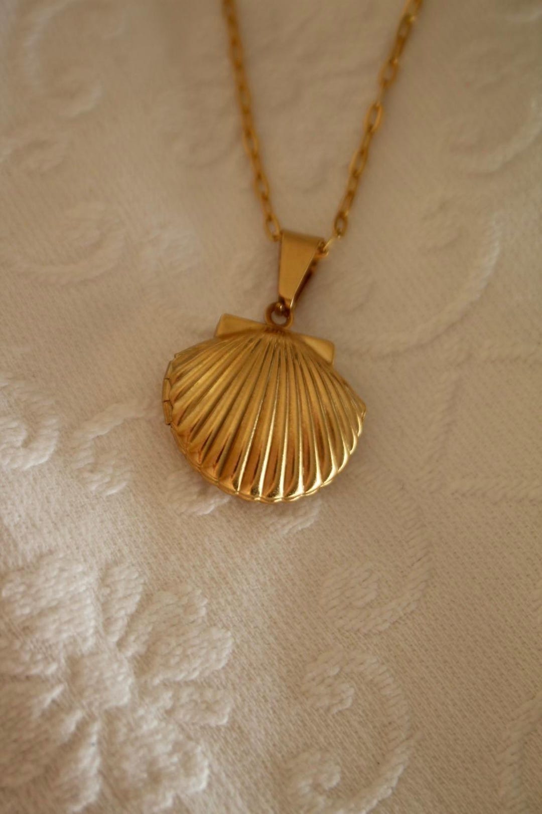 Shell Locket Necklace, Seashell Locket, Real Opening Locket, Mermaids ...