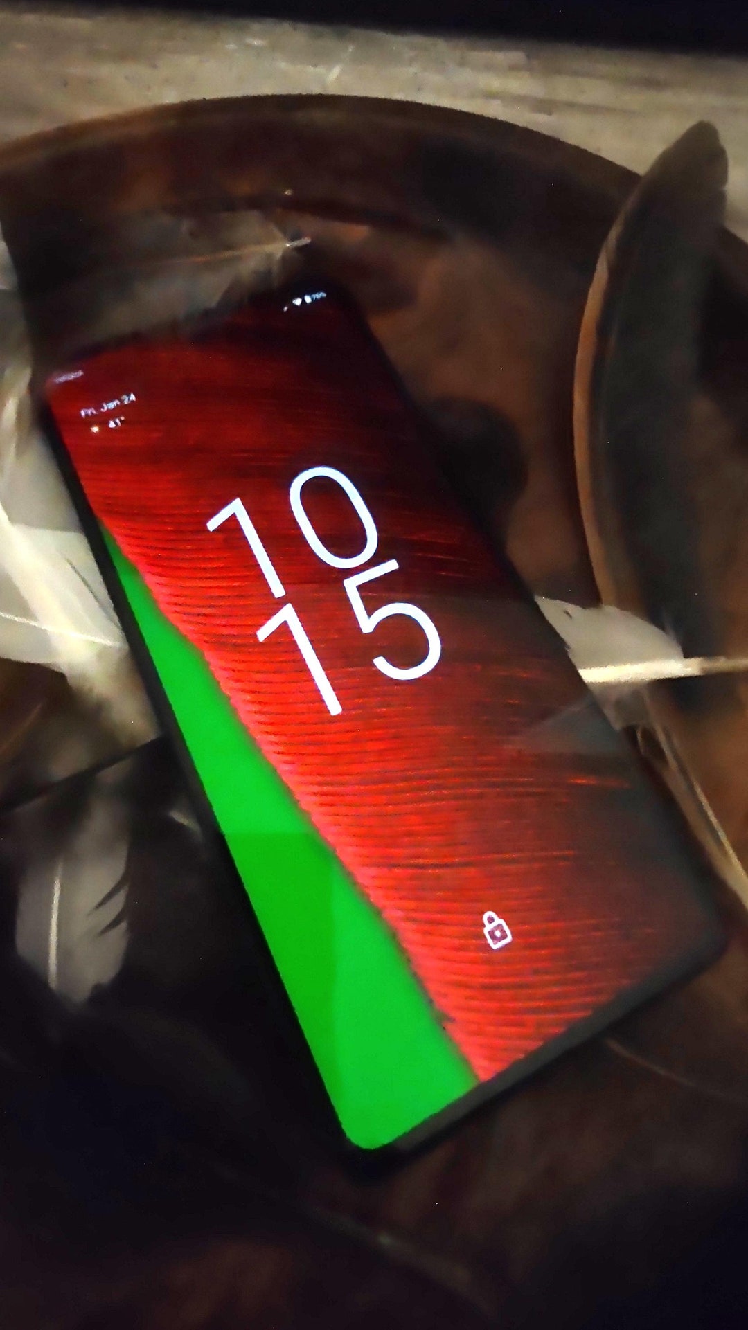 Cell Phone Lock Screens and Home Screens Meet Fine Art Photography. Art ...