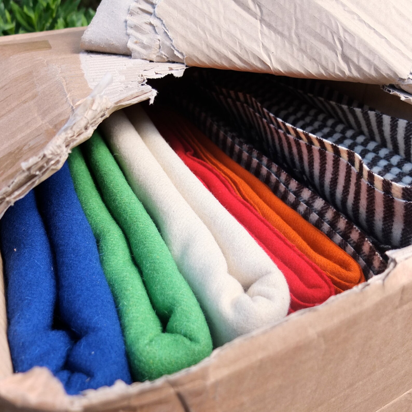 Fulled Wool Cloth Portuguese Burel similar to Loden | Etsy