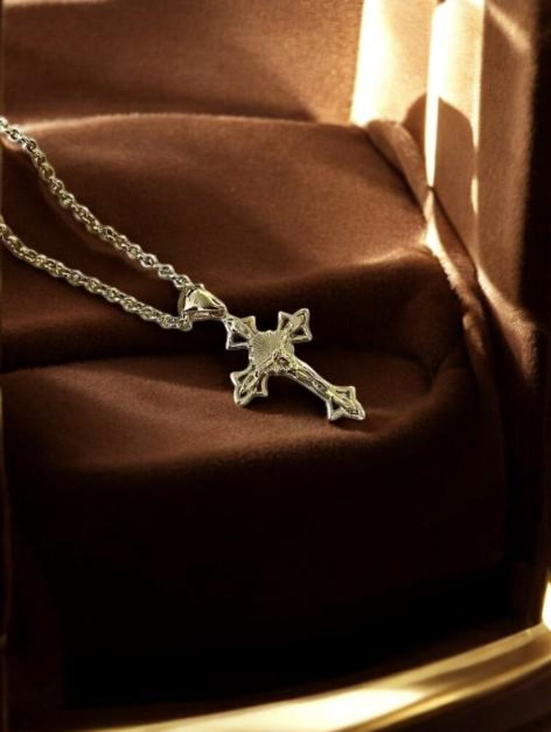 Collar con cruz gótica, colgante de Jesús en plata de ley, joyería ...