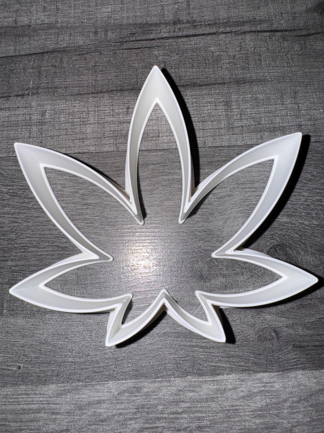420 Cannabis Leaf Cookie/biscuit Cutter - Etsy