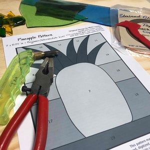 STAINED GLASS PATTERN, Pineapple Stained Glass Pattern, Digital ...