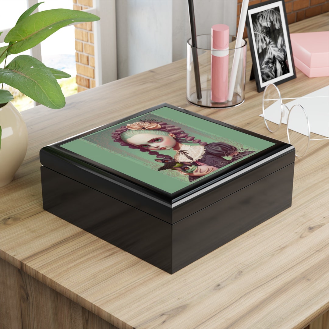Pop Surrealism Jewelry Box, Gothic Girl Portrait, Creepy Cute Jewel Box ...
