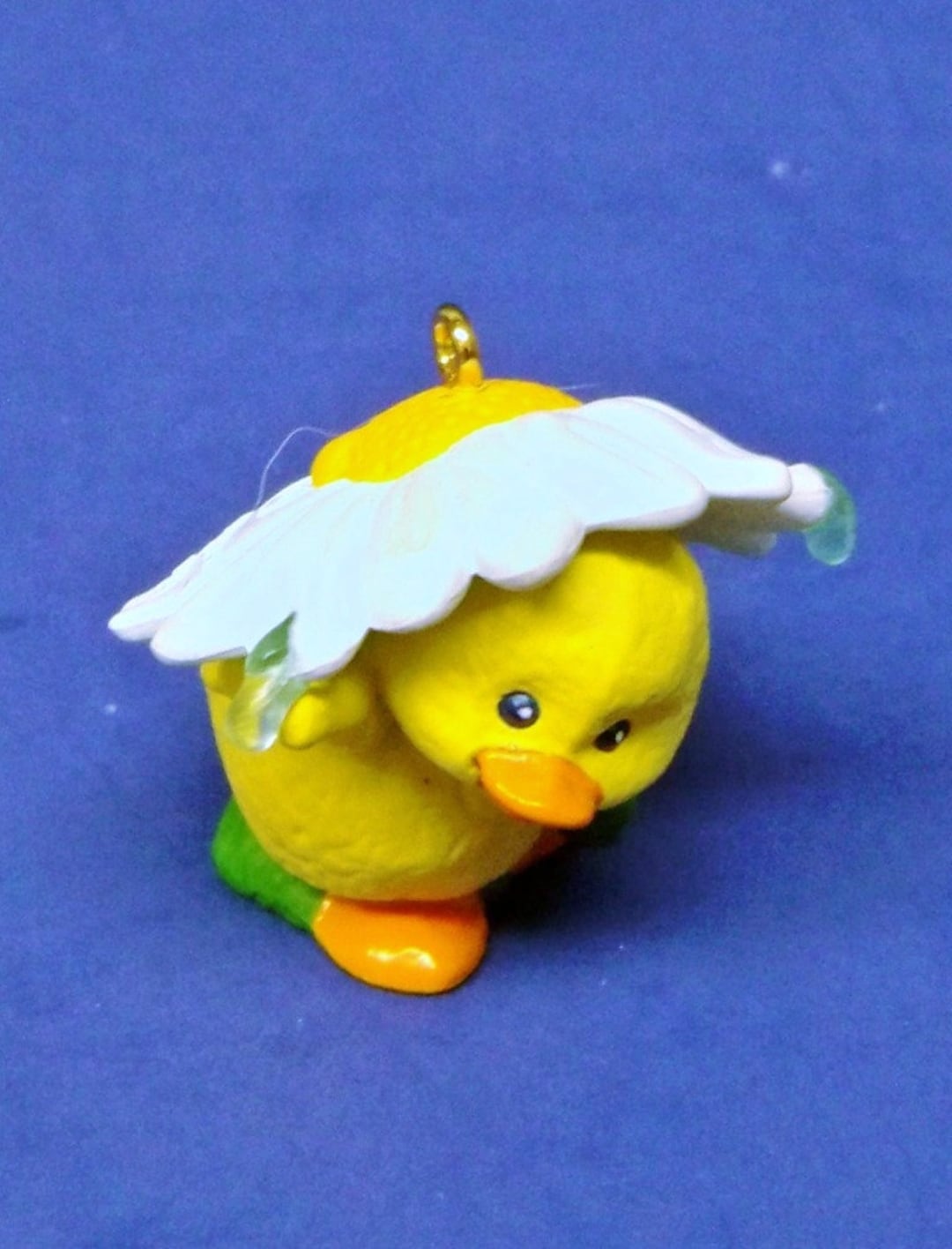 Vintage 1995 Duck Holding Daisy Umbrella Hallmark Merry Miniature ...