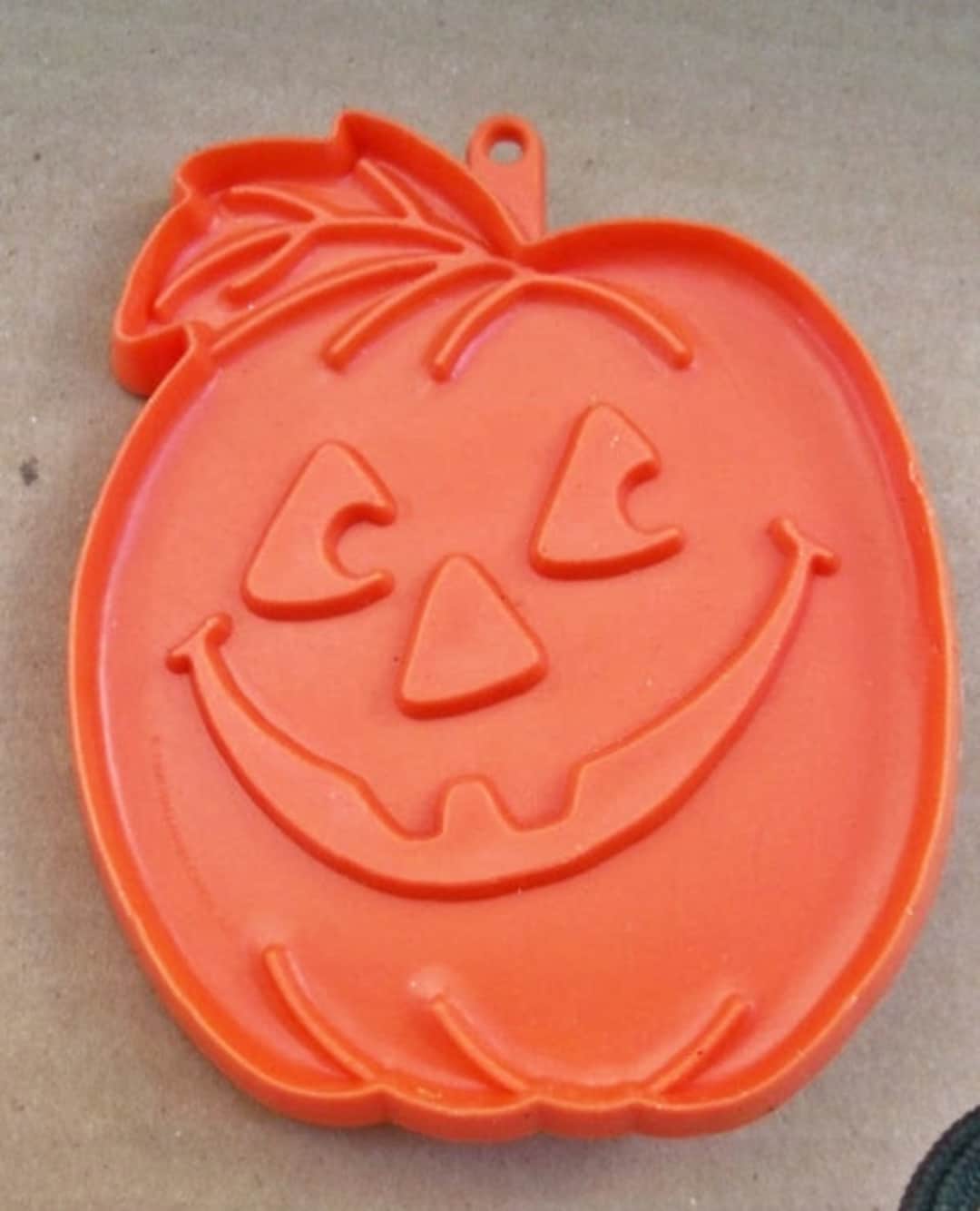 Hallmark Pumpkin Cookie Cutter Orange Soft Plastic Side Glancing Eyes ...